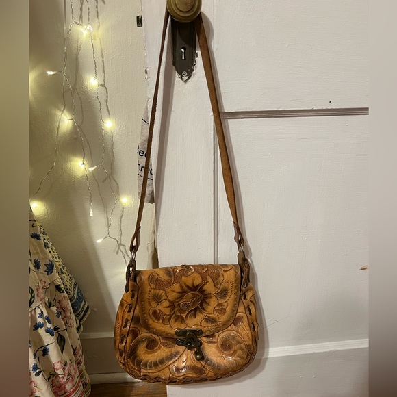 Bags | Vintage 7s Floral Tooled Leather Purse Made In Mexico | Poshmark